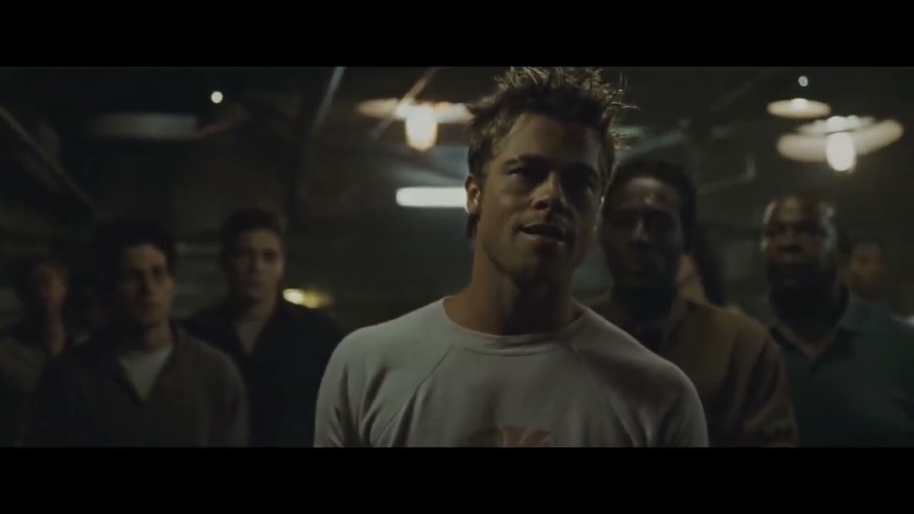 FIGHT club : slaves with white collars (scene)