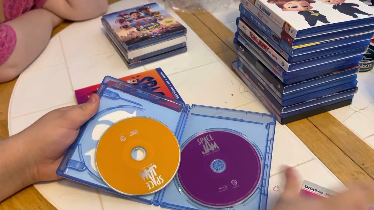 Space Jam: A New Legacy (Blu-ray + DVD + Digital Code) Unboxing