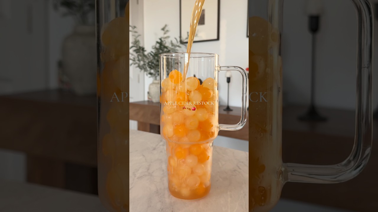 #applecider #fall #fallseason #aesthetic #cozy #icecube #restock #water #shorts