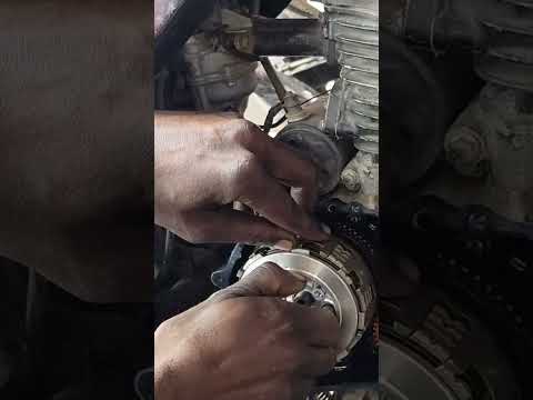 How To Install A Clutch Plate (The Right Way)
