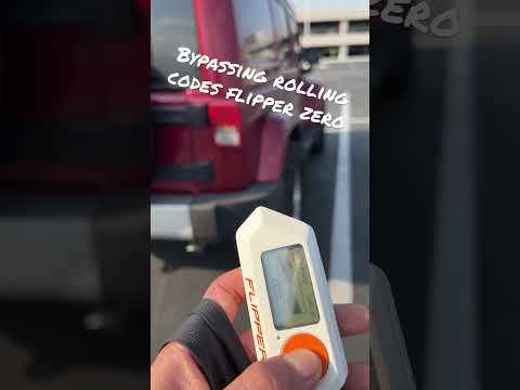 Bypassing rolling codes using Flipper Zero #flipper #flipperzero #hacking #hack #carhack #hackingcar