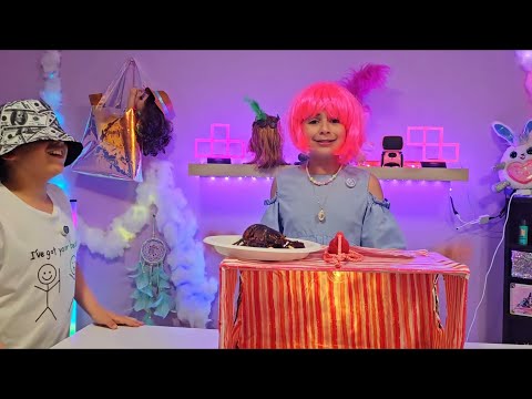 “Tia & Mr. Money Man Open the Mystery Box… and It’s ALIVE?! 🦀🦞 (You Won’t Believe What’s Inside!)”