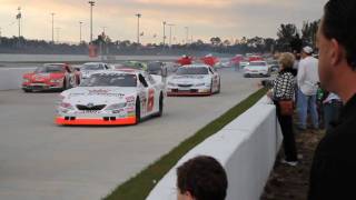 Spotter Overview | What is a spotter? - Zippia