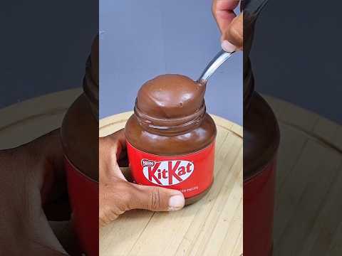 How To Eat KitKat Chocolate
