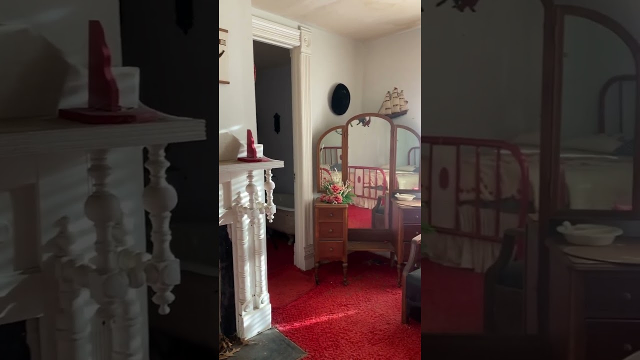 Abandoned Farm House From the 1800s