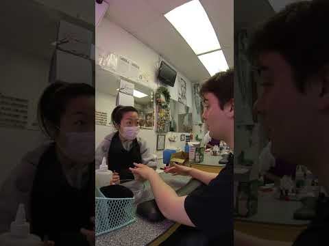#Chinese speaking #polyglot catches nail salon worker red handed