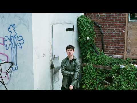 XAVIER WEEKS - 500
