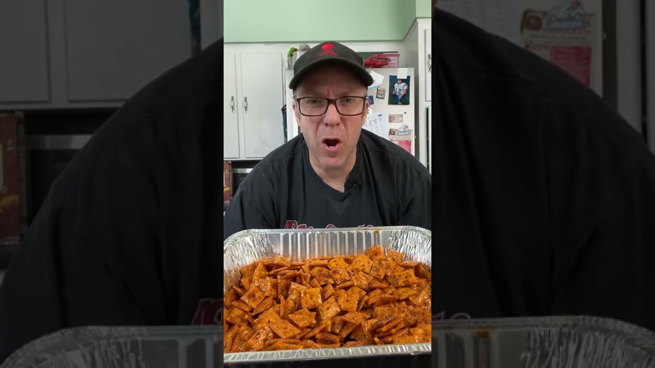 Smoked Cheez-Its!  #cheezits #bbq #barbecue #superbowl #grilleveryday #howto #recipe
