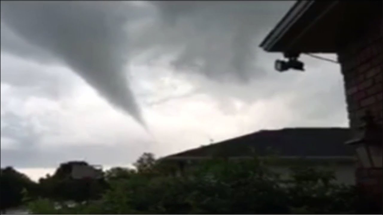 Three tornadoes touch down in eastern Nebraska