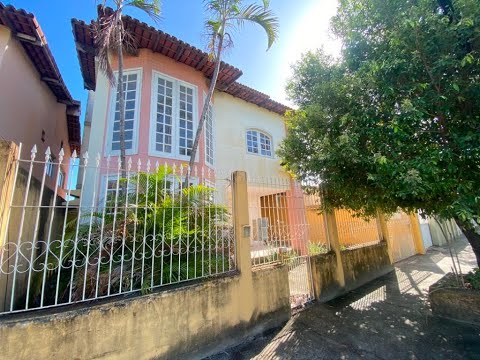 CASA DUPLEX em Araçás para locação
