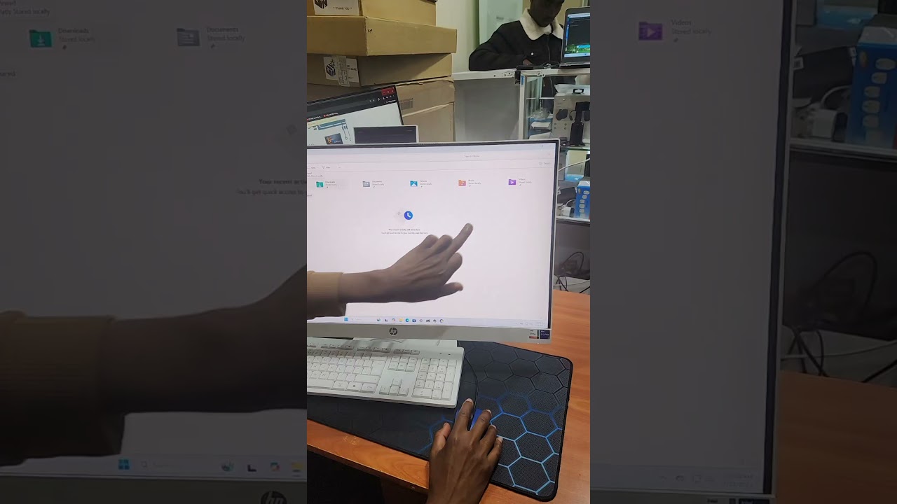 Hp All in One Desktop intel core i7 16gb ram 512gb ssd 13th generation Touchscreen 27