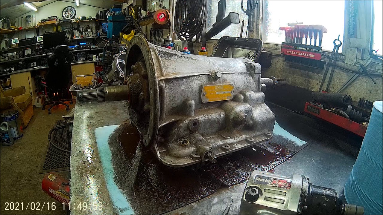 BorgWarner 35 auto gearbox Strip Down
