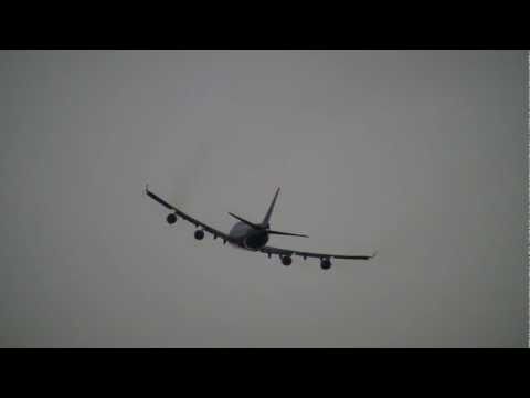 Takeoff › Air China › Boeing 747 (B-2469) [Plane Spotting]