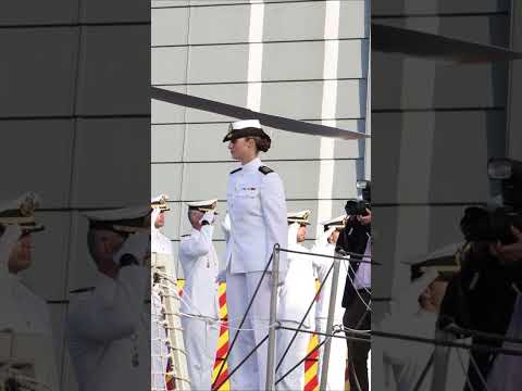 La princesa Leonor embarca en la fragata Blas de Lezo