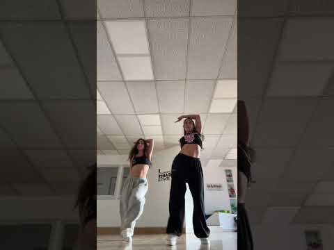 @SARA DANCE 🎧 dc: ma.m.a.d.a#short#melavenezia