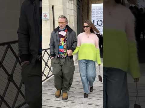 Daniel Craig and Rachel Weisz in Loewe head to toe! Thoughts ? PFW!
