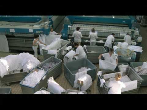 DIE WUNDERSAME WELT DER WASCHKRAFT (TRAILER)