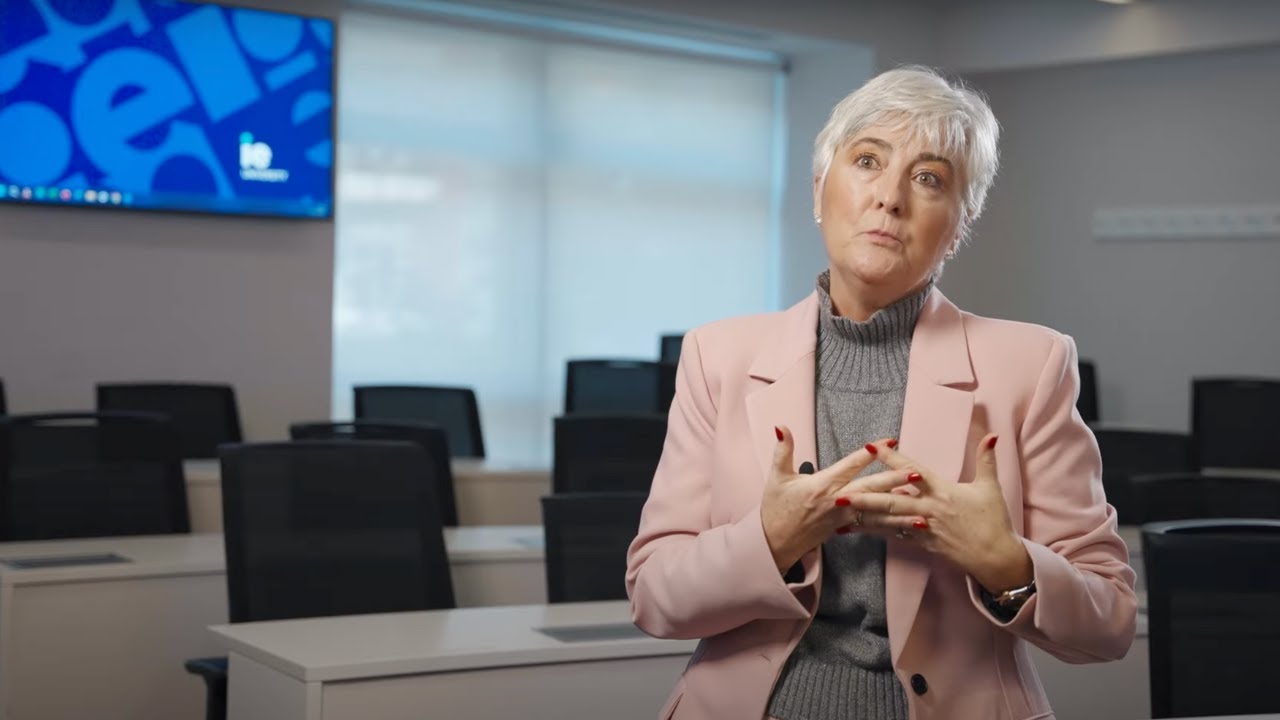 Executive Master in Strategic Marketing & Communication | In-depth with the Academic Director