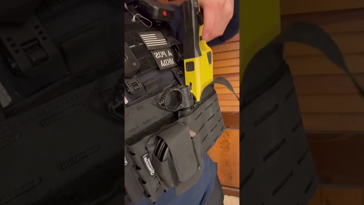 @Dynamic_Principles taser insert in action. #police