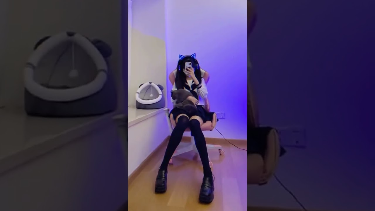 #shorts 🎧😻#fypシ #GlycoPeelToGlow #foryou #douyin #cosplay#cos