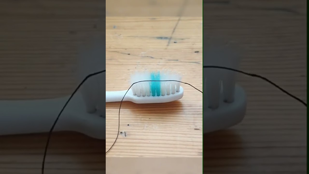 NEEDLE THREADING HACK I WISH I KNEW BEFORE