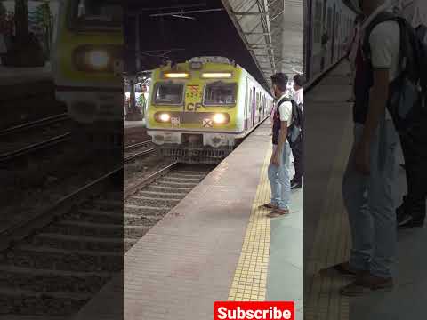 local train ππ Mumbai | #shorts #youtubeshorts