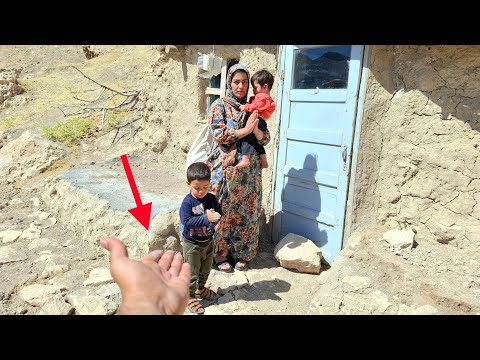 A safe haven in the heart of war for a homeless mother