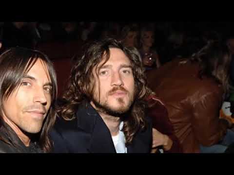 John Frusciante Explains Why He Doesn't Like One Hot Minute Album