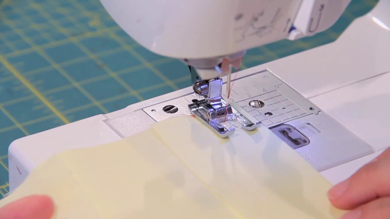 How to Use a Monogramming Foot