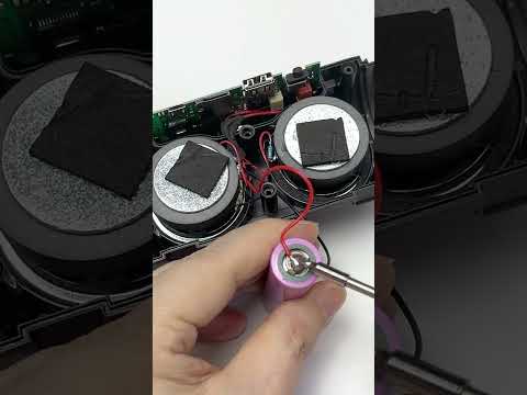 Bluetooth Speaker, Replace Batteries. #shorts #diy 0:15