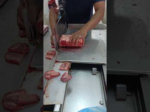Halal Frozen Beef Meat Cutting Skills #shorts #beef #meat #viral #butcher #halal