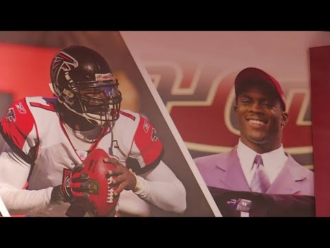 Virginia Tech facing criticism for Michael Vick Hall of Fame induction