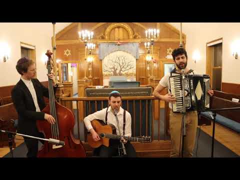 Joseph Landau - on The Busking Project