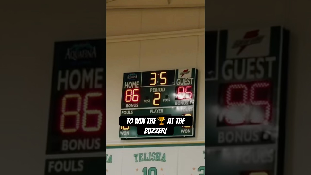 Jordan Hunter recorre el país para ganar el título de la Premier League en el minuto 90. #buzzerb...