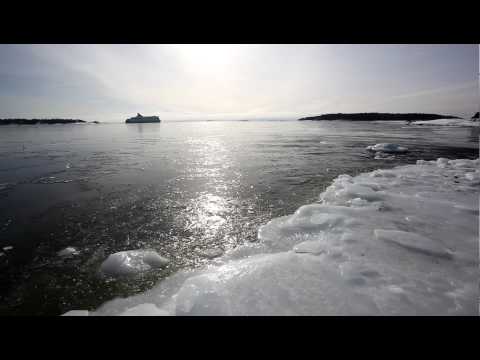 vesi pakenee, lauttasaari - helsinki