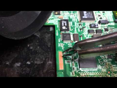 REMOVING A 0201 SMD PACKAGE (CAPACITOR) WITH METCAL MX SMARTHEAT TALON TWEEZER WITH EASE