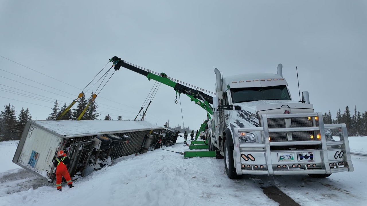 Champion Towing - Heavy Division - Rollover