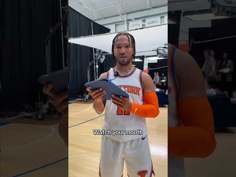 Calling the #Knicks by their middle names 😂 #shorts #funny #nba #surprise #nbaplayers
