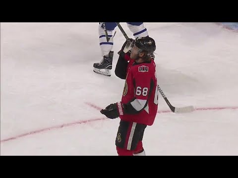 Gotta See It: Hoffman tosses stick in air in frustration, scores seconds later