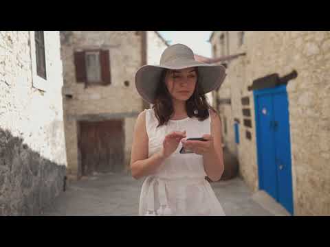FOR 18'S AND OVER GNE SHORT FICTIONS VIDEO AI FILM