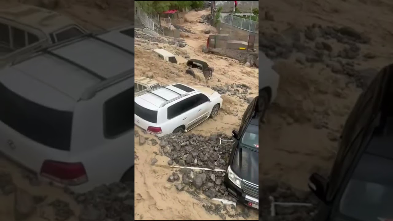 Unbelievable floods caught on camera #viral #trending #floods #flood #disaster #nature