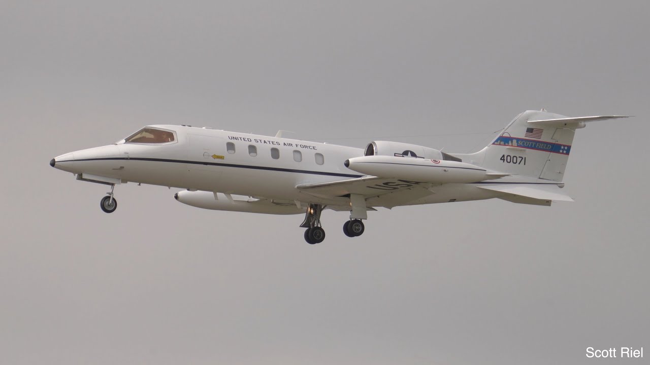 USAF Gates Learjet C-21A - 84-0071 - COUGR21 - BLV-MSP - 458th Airlift Squadron
