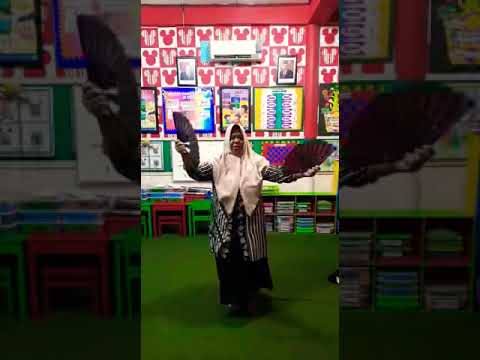 LATIHAN MENARI PEKAN BUDAYA TK RAMA