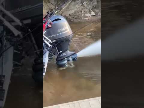115 horsepower Yamaha super soaker #fyp #boats #g3 #jetdrive #jetboat #outboardjet #yamahaoutboards