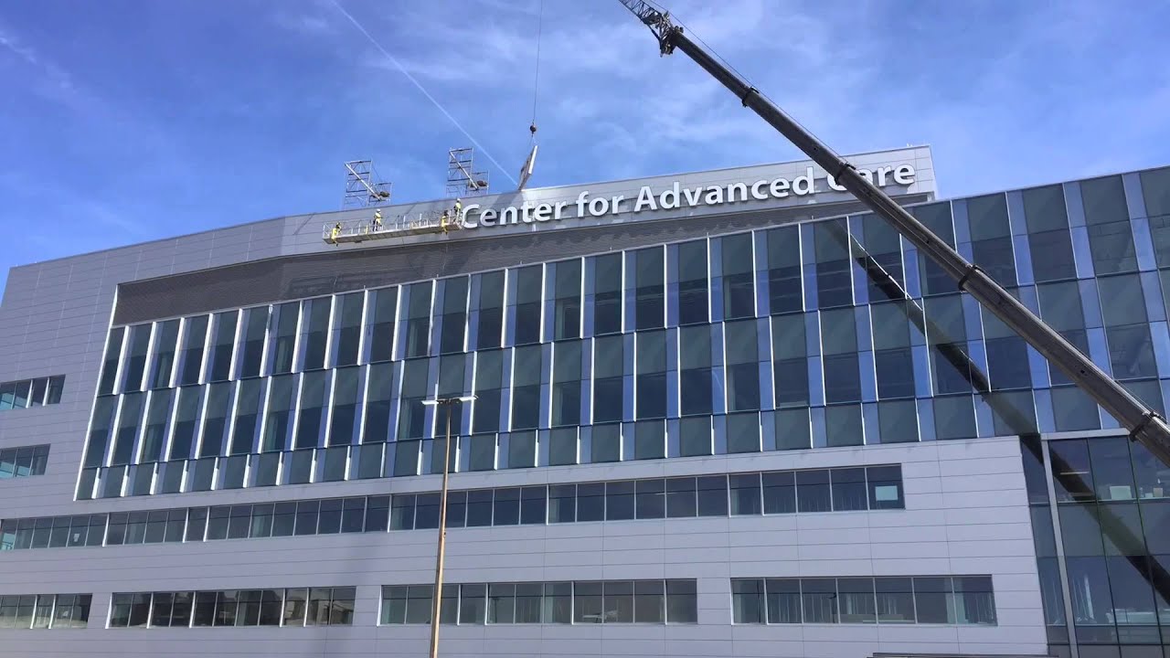 Sign Installation - Center for Advanced Care
