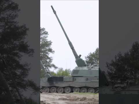 The Insanely Over-Engineered German PzH Artillery