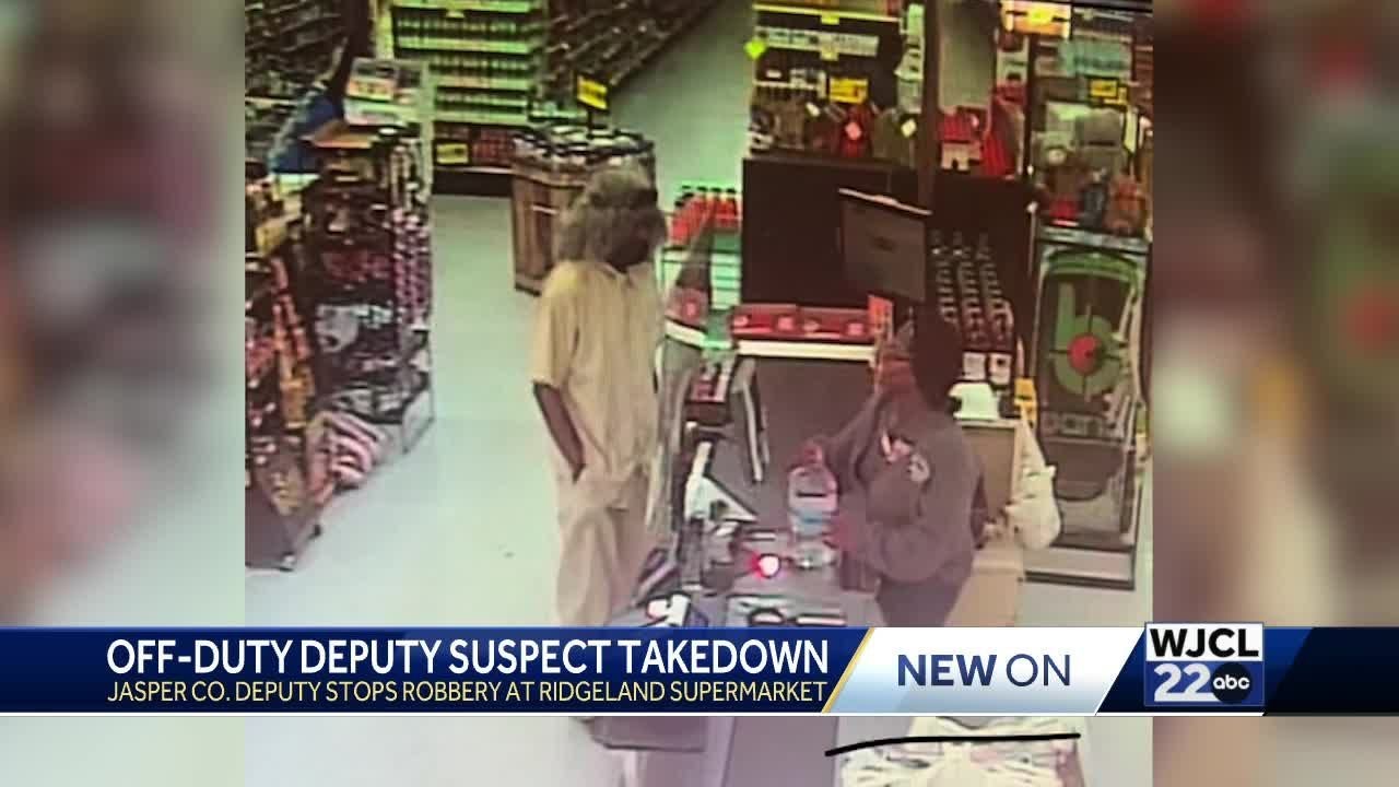 Off-duty cop helps stop supermarket robbery in Ridgeland
