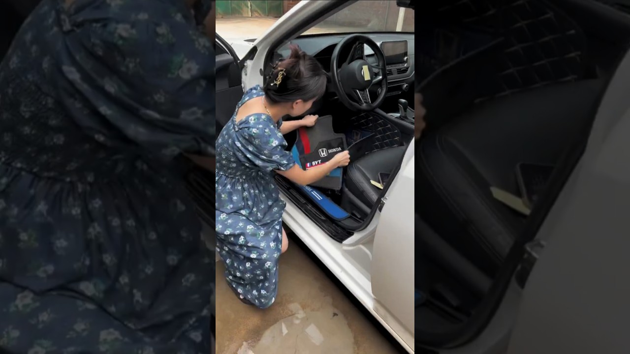 Smart & Simple Easy Clean Car Mats.