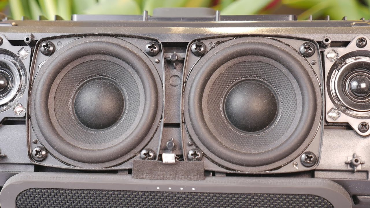 Remove JBL Xtreme 1 Speaker Grill + Bass Excursion Test