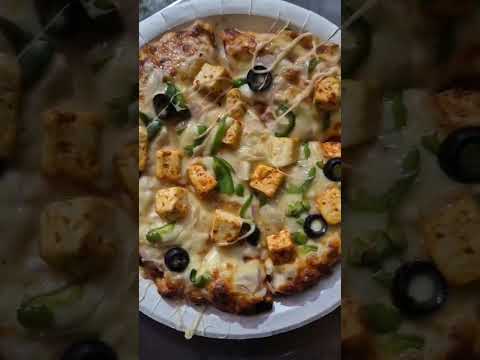 Craving Pizza? Try Pizzatoons! 🤤 #best pizza #pizza near me #pizza delivery